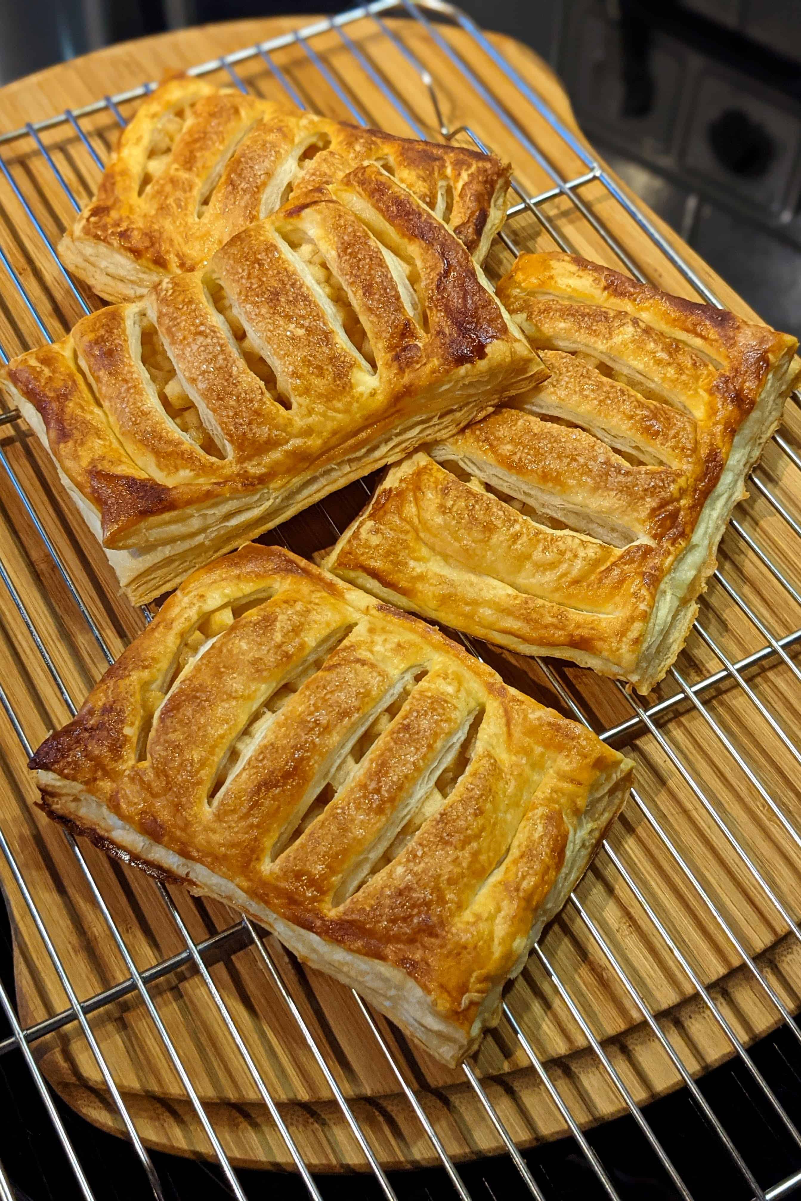 Apfeltaschen mit Blätterteig - Schnell und einfach selbst gemacht ...